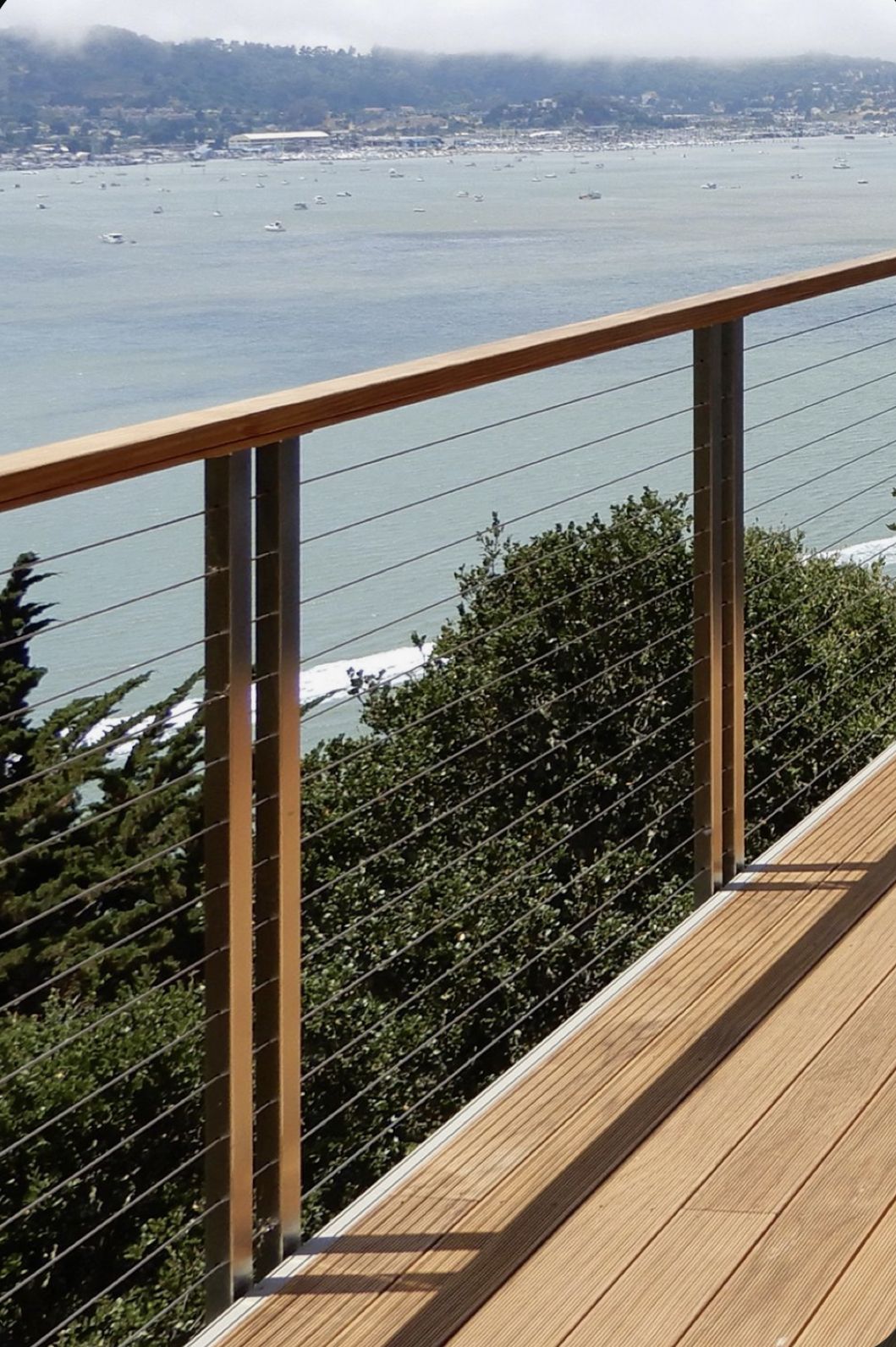 American style exterior patio aluminum post wood handrail with ...