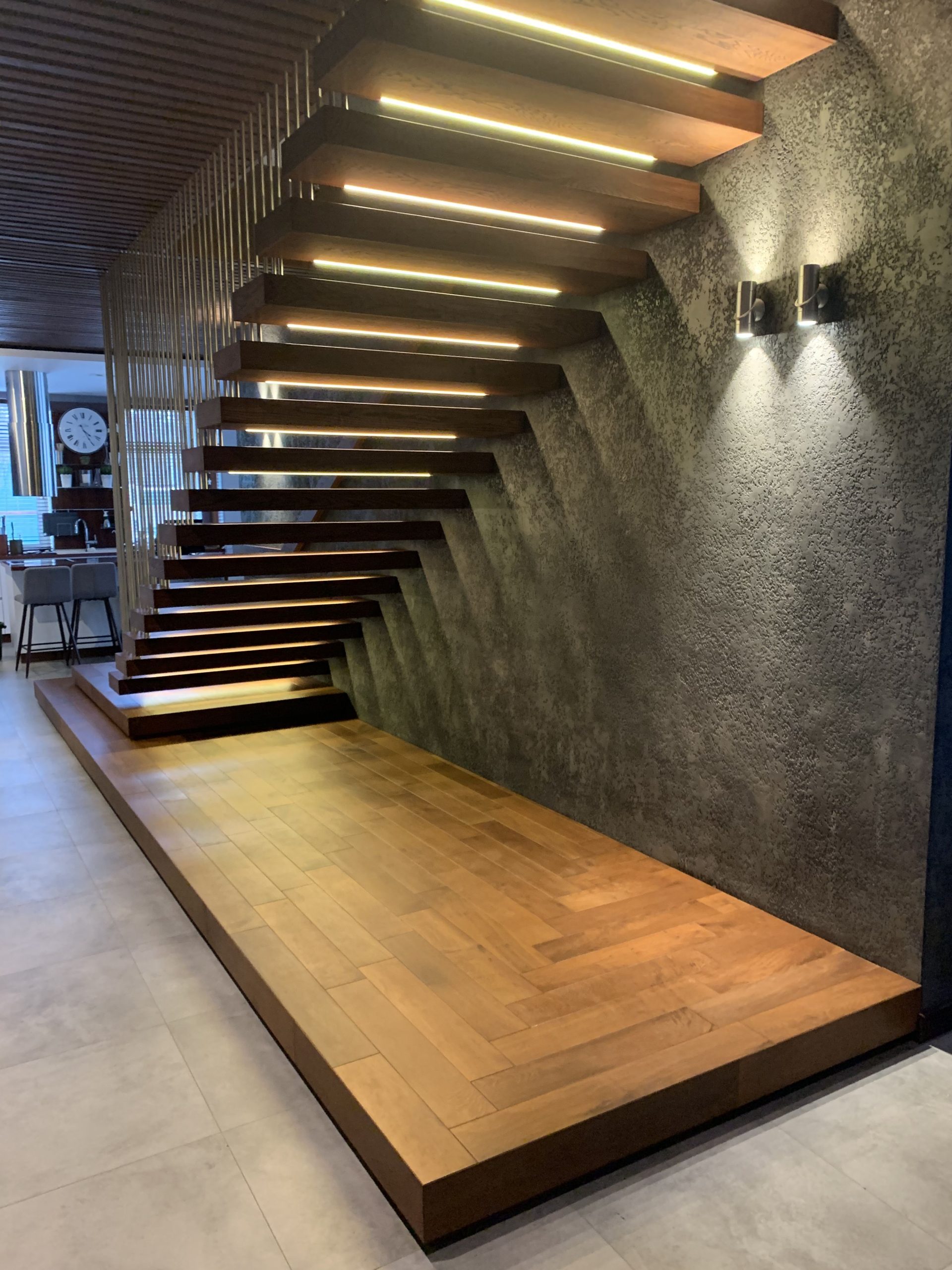 LEOLA Precast Indoor Stairway Invisible Stringer Wooden Stair Floating ...